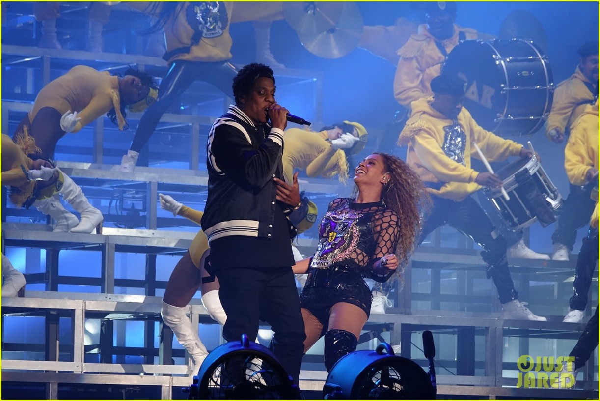 Jay Z Joins Beyonce on Stage During Coachella Performance!: Photo ...