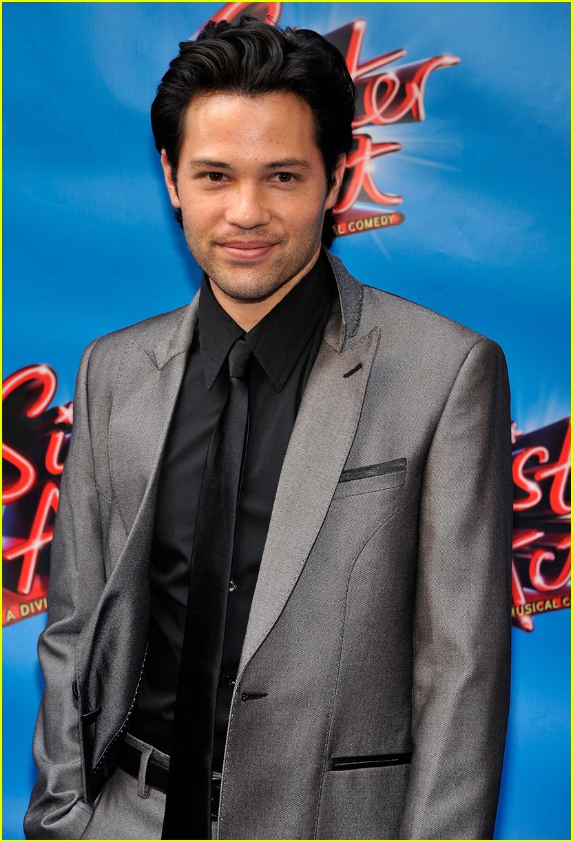 Meet Jason Tam, Peter in 'Jesus Christ Superstar Live': Photo 4058791 ...