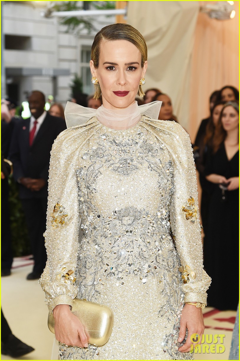 Sarah Paulson Gets Glam at Met Gala Red Carpet!: Photo 4079117 | 2018 ...