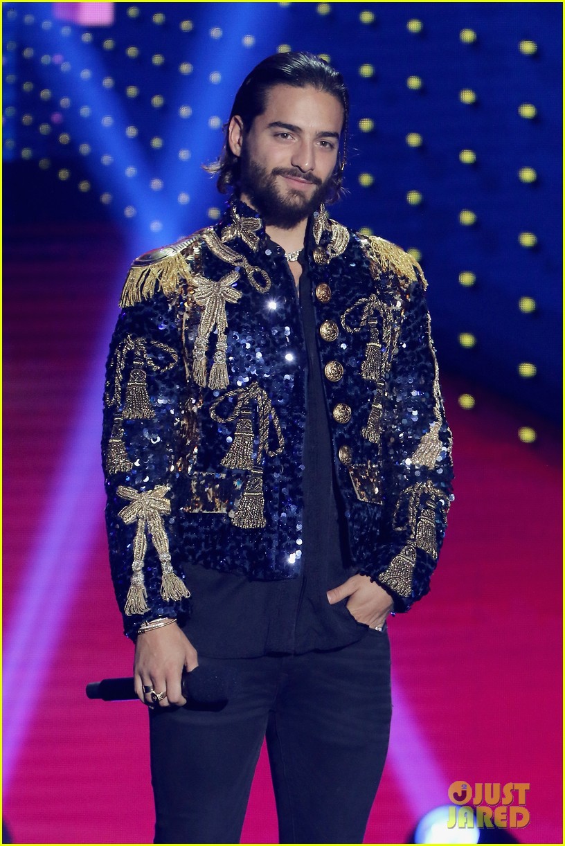 Maluma Hits The Stage at Univision's Premios Juventud 2018!: Photo ...