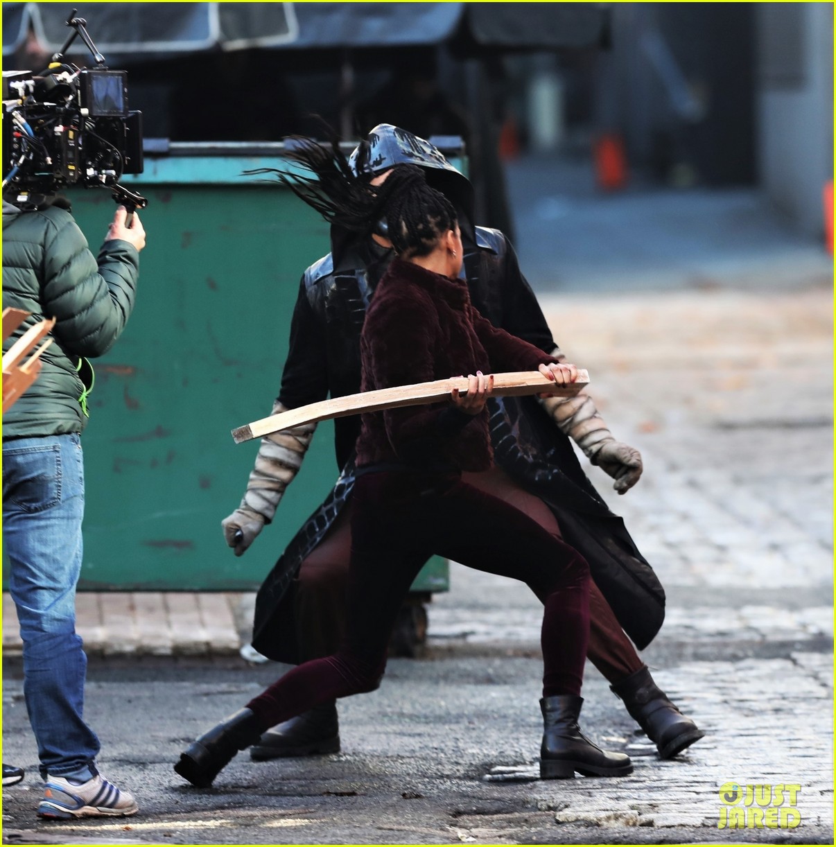 Grant Gustin & Chris Klein Film as The Flash & Cicada in Vancouver ...