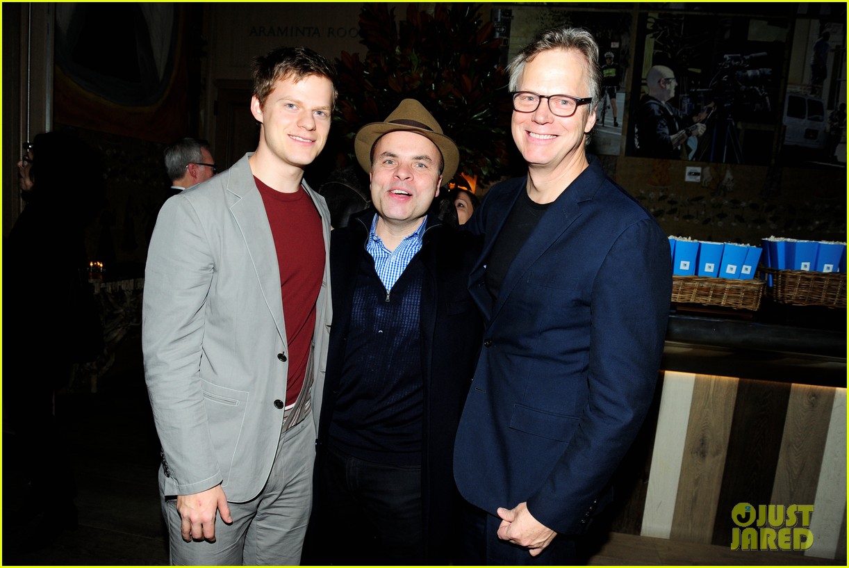 Lucas & Peter Hedges Get Support from Family at 'Ben Is Back' New York ...