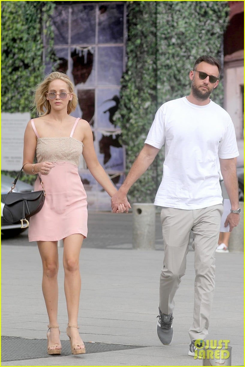 Jennifer Lawrence Is Engaged to Cooke Maroney, Rep Confirms!: Photo ...