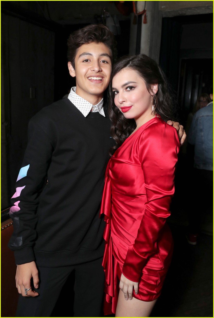 Netflix's 'One Day at a Time' Cast Premieres Season 3 in LA!: Photo ...