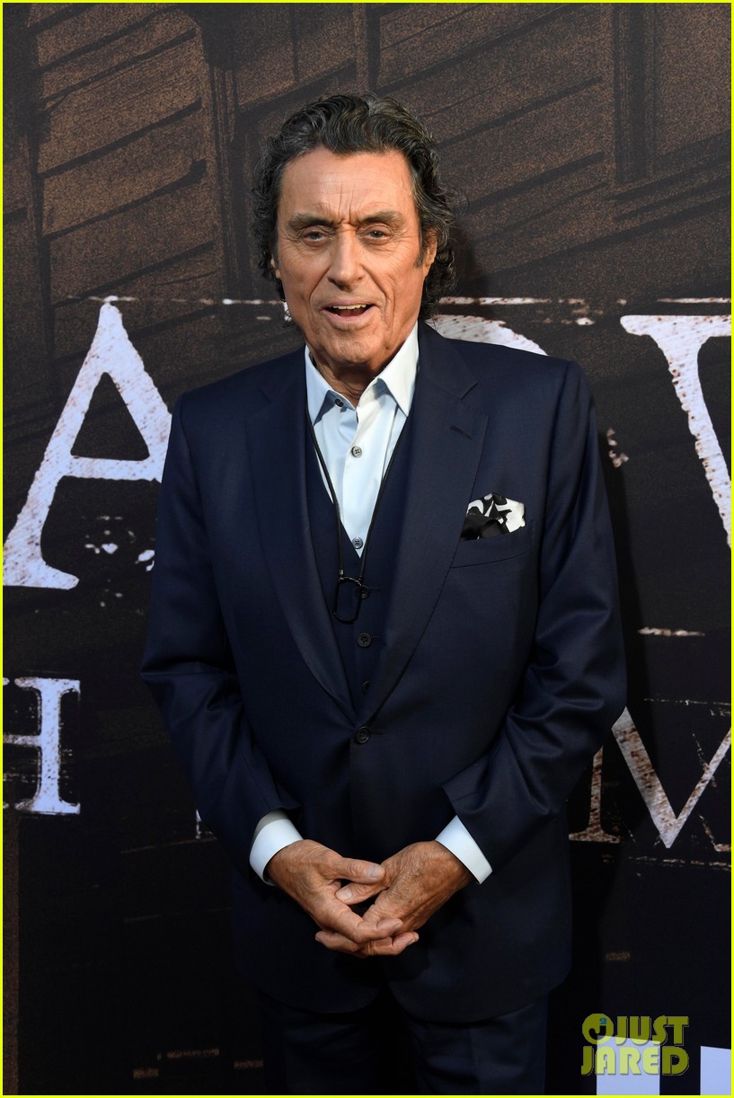 Timothy Olyphant & 'Deadwood' Movie Cast Celebrate HBO Premiere - Watch ...