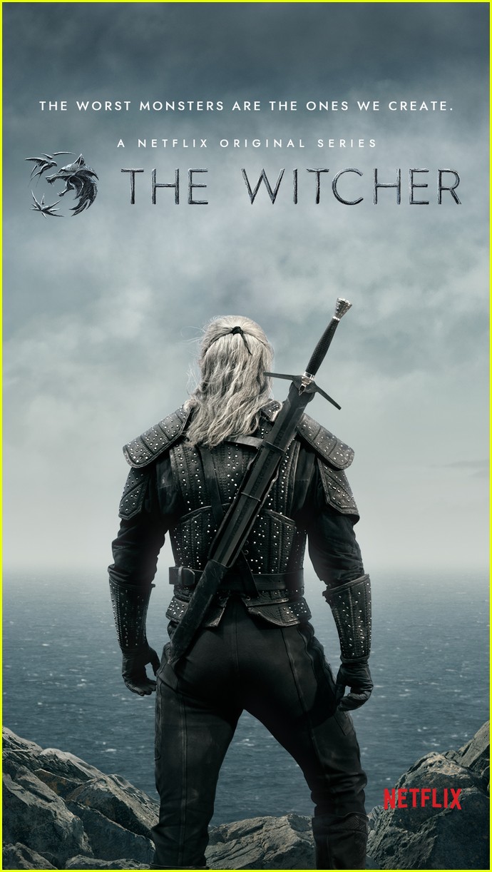 Henry Cavill Goes Blonde for 'The Witcher' - See First Look Photos ...