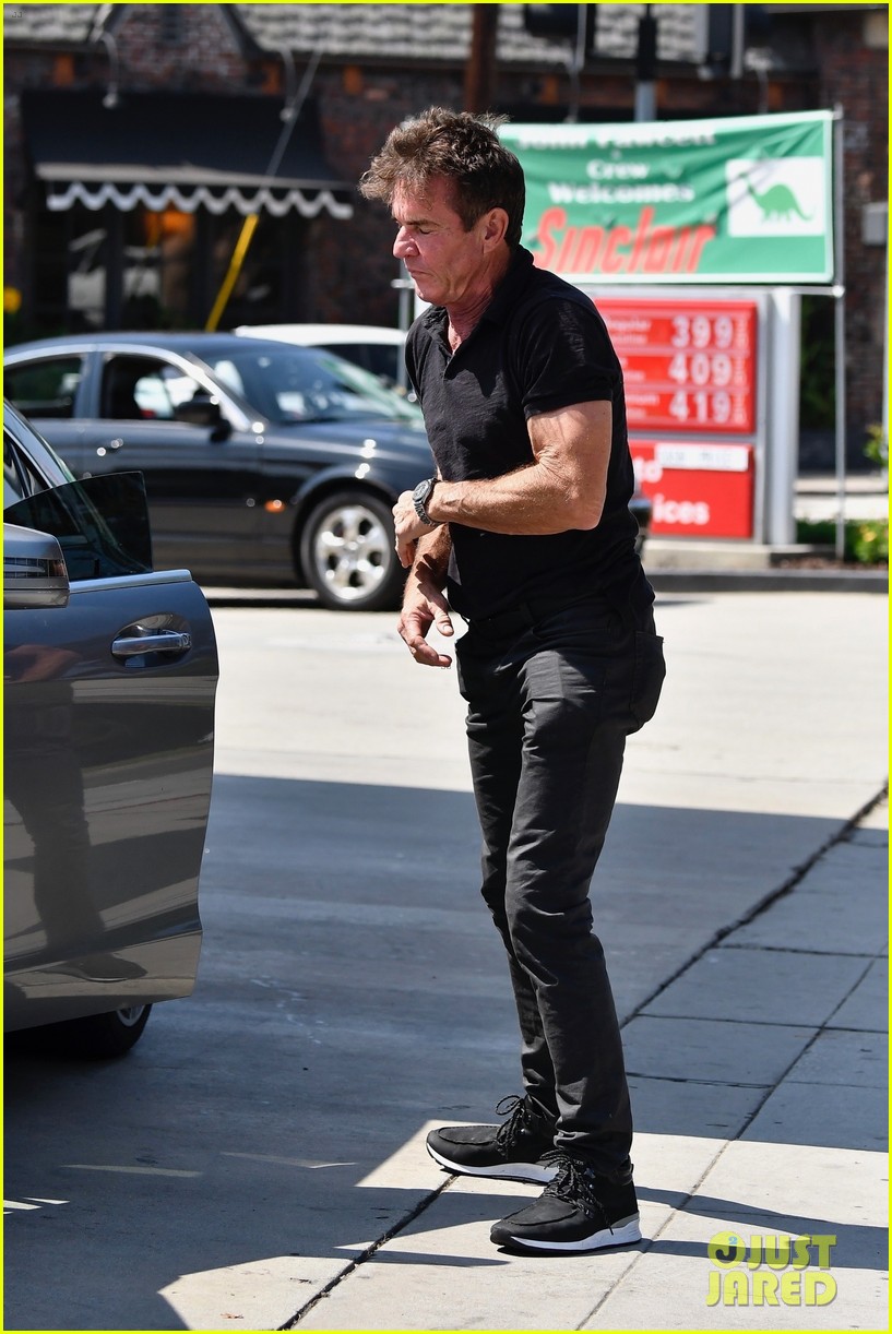 Dennis Quaid Is Still Looking Ripped at 65!: Photo 4355587 | Dennis ...