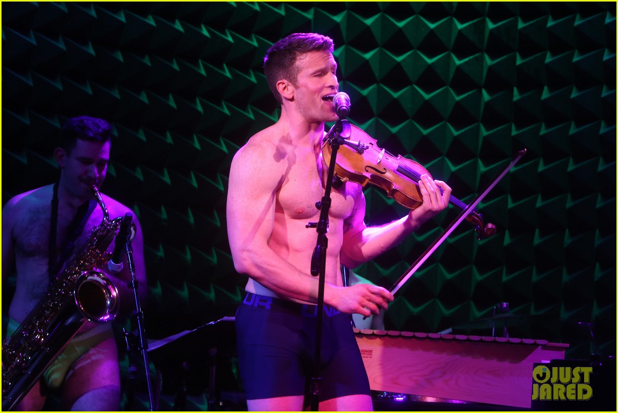 Broadway Stars Strip Down to Their Underwear for Skivvies Concert ...