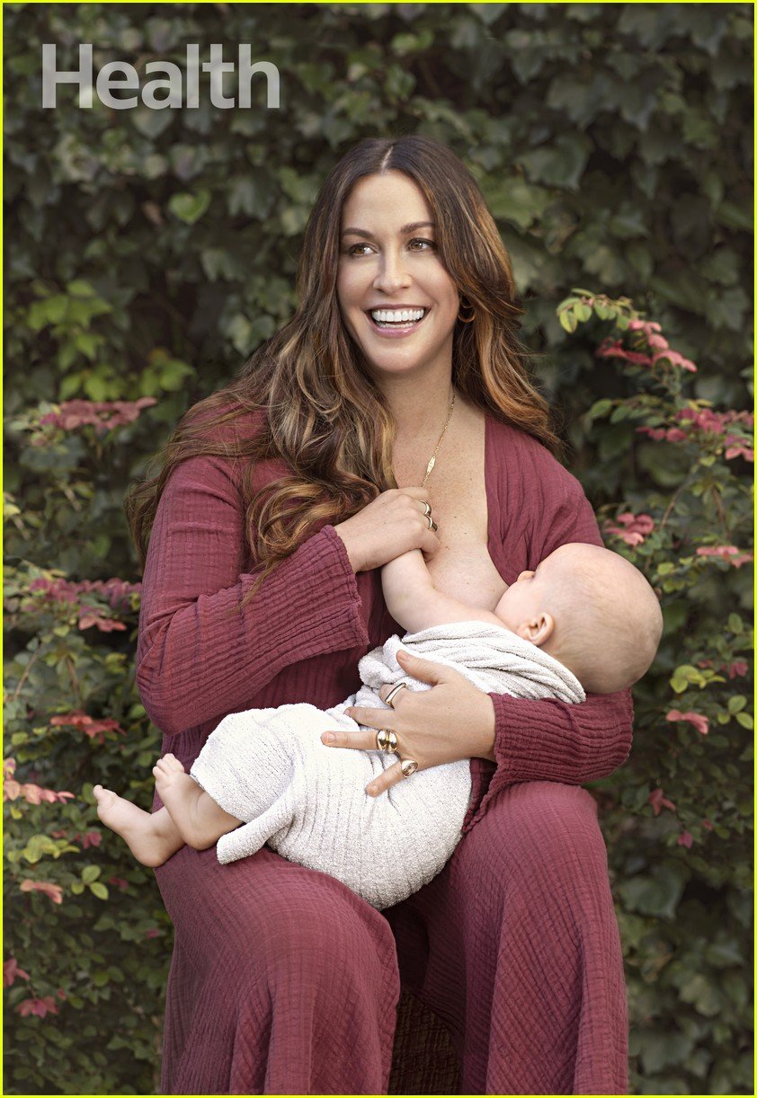Alanis Morissette Breastfeeds Her Son on 'Health' Magazine Cover ...