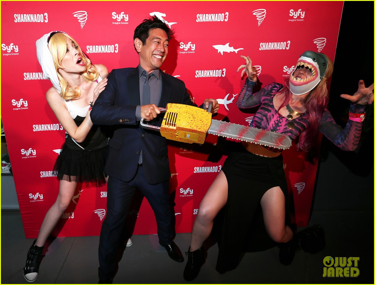 Grant Imahara Dead - 'Mythbusters' Host Dies Suddenly at 49: Photo ...