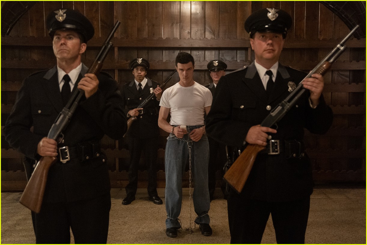 Sarah Paulson in Netflix's 'Ratched' - First Look Photos!: Photo ...