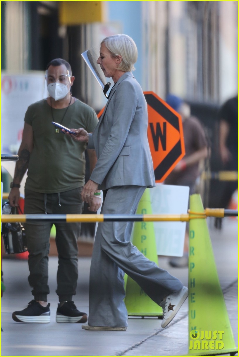 Rob Lowe, Allison Janney, & More 'West Wing' Cast Members Arrive for ...