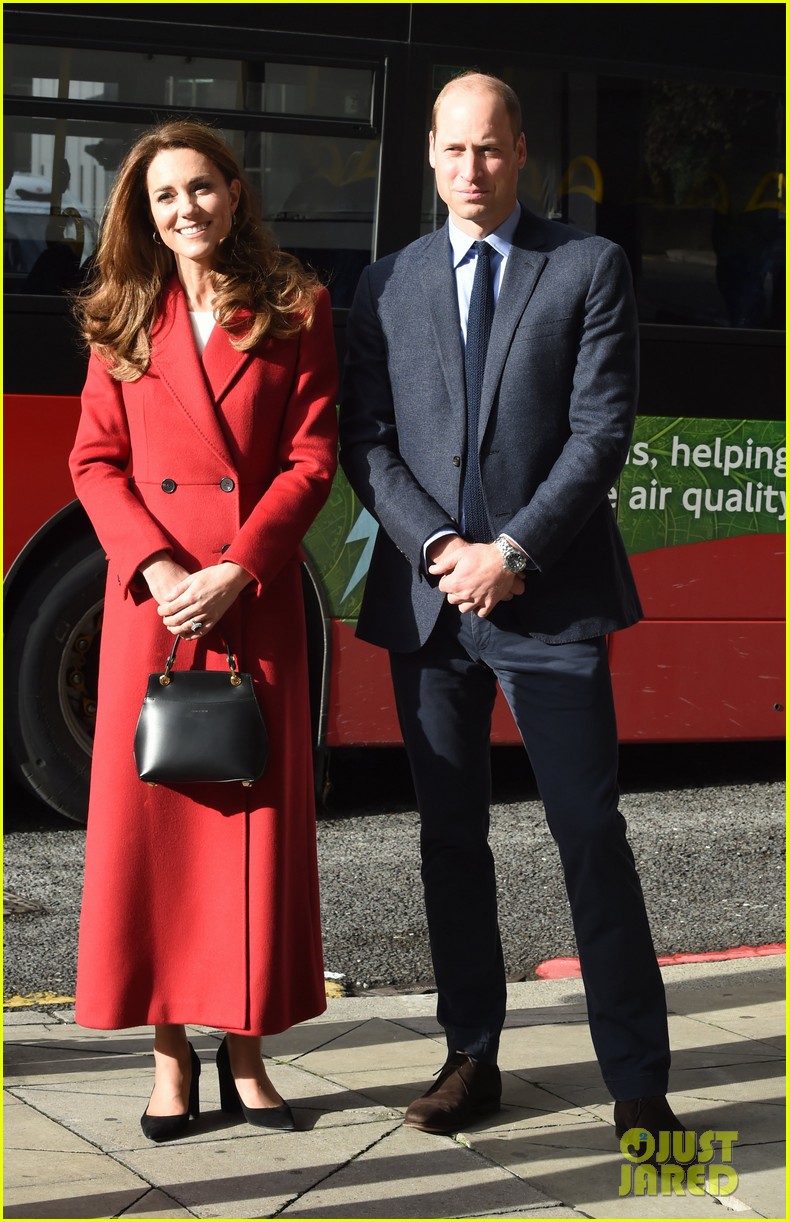 Duchess Kate Middleton & Prince William Wear Their Face Masks on Latest ...
