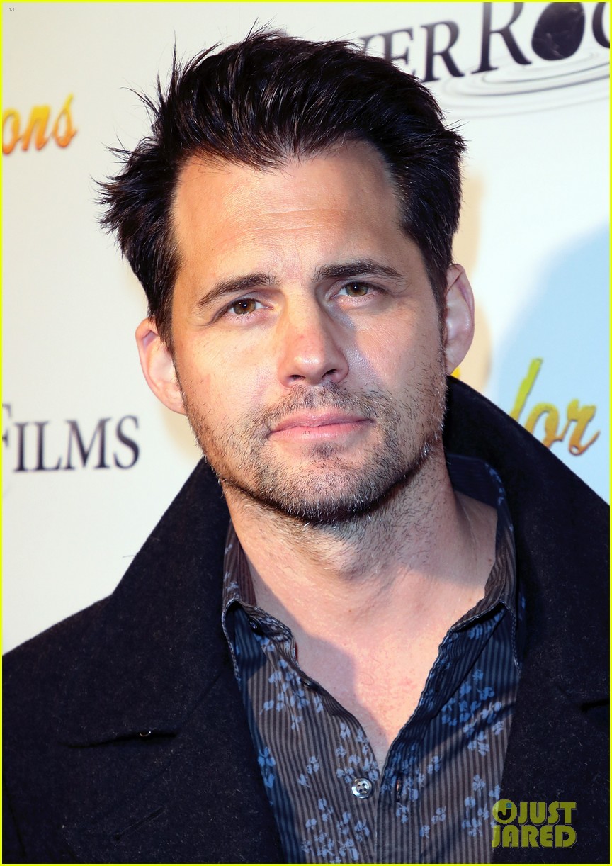 Get to Know Kristoffer Polaha, the 'Wonder Woman 1984' Actor with a ...