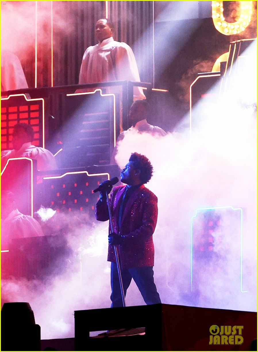 The Weeknd's Super Bowl 2021 Halftime Show Video - Watch Here!: Photo ...