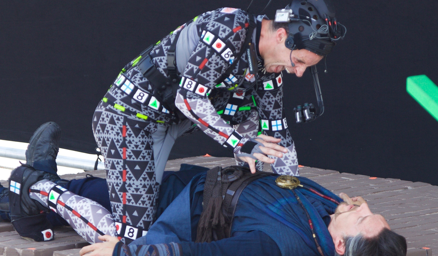 Benedict Cumberbatch Attacked By Man in CGI Suit for ‘Avengers ...