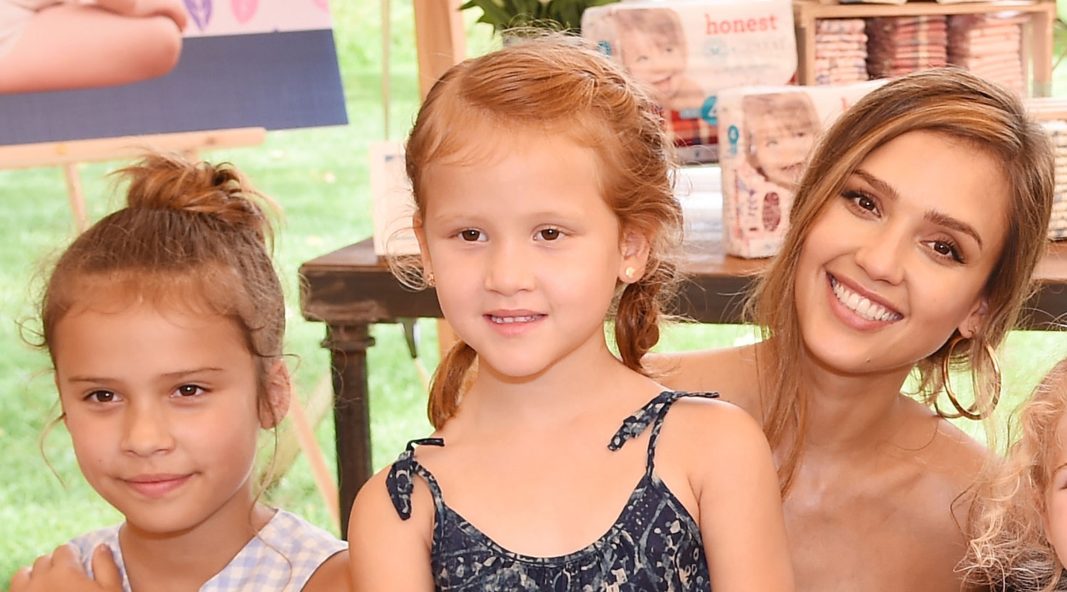 Jessica Alba’s Daughters Give Kisses to Baby Brother Hayes | Cash ...
